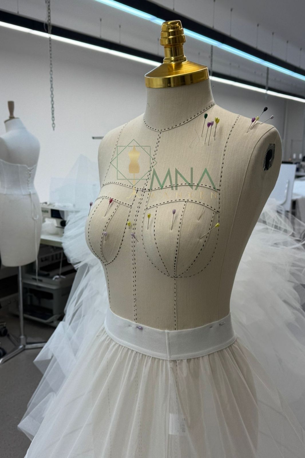 MNA Manken. Professional Design Mannequin