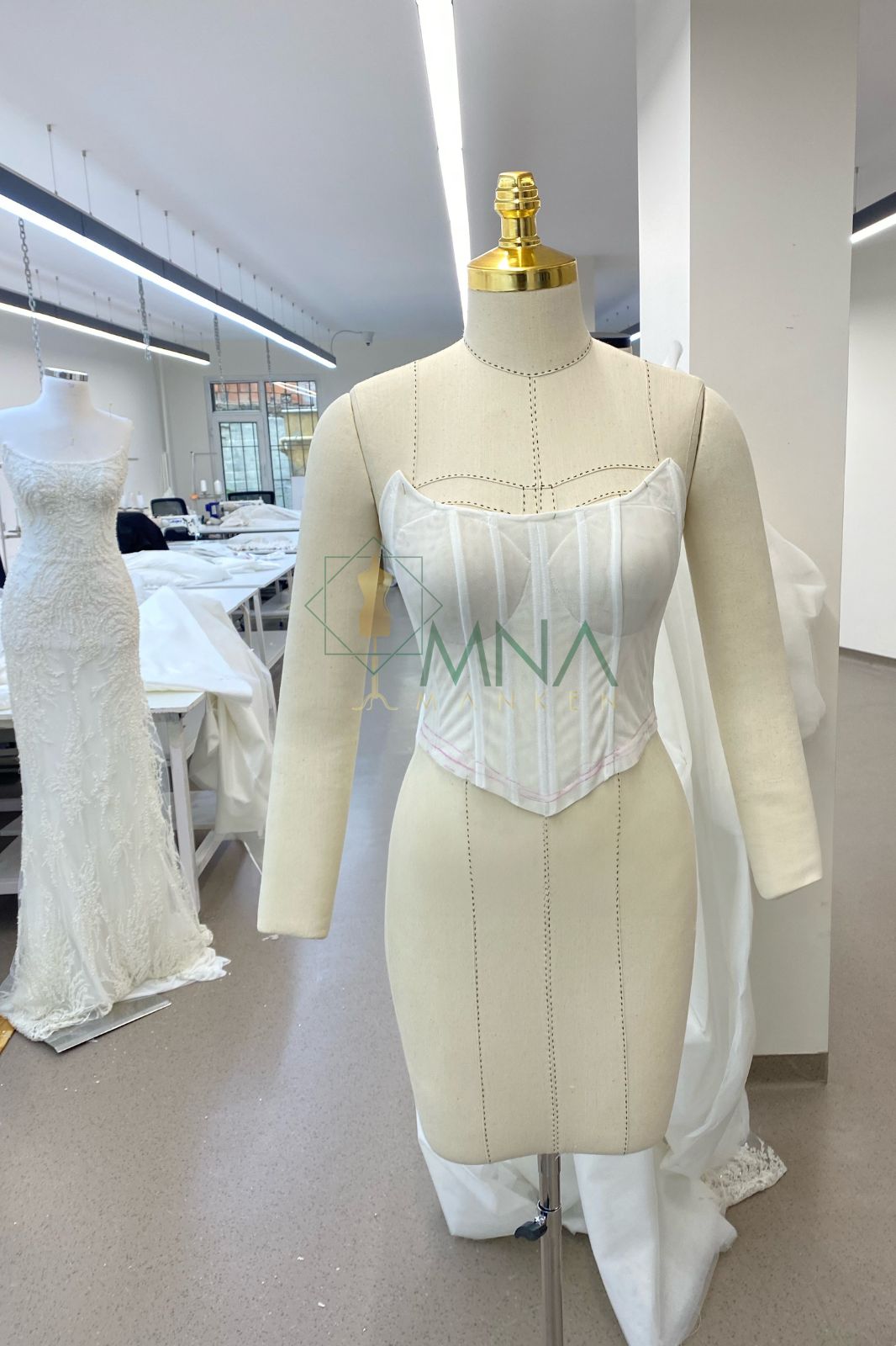 MNA Manken. Professional Design Mannequin